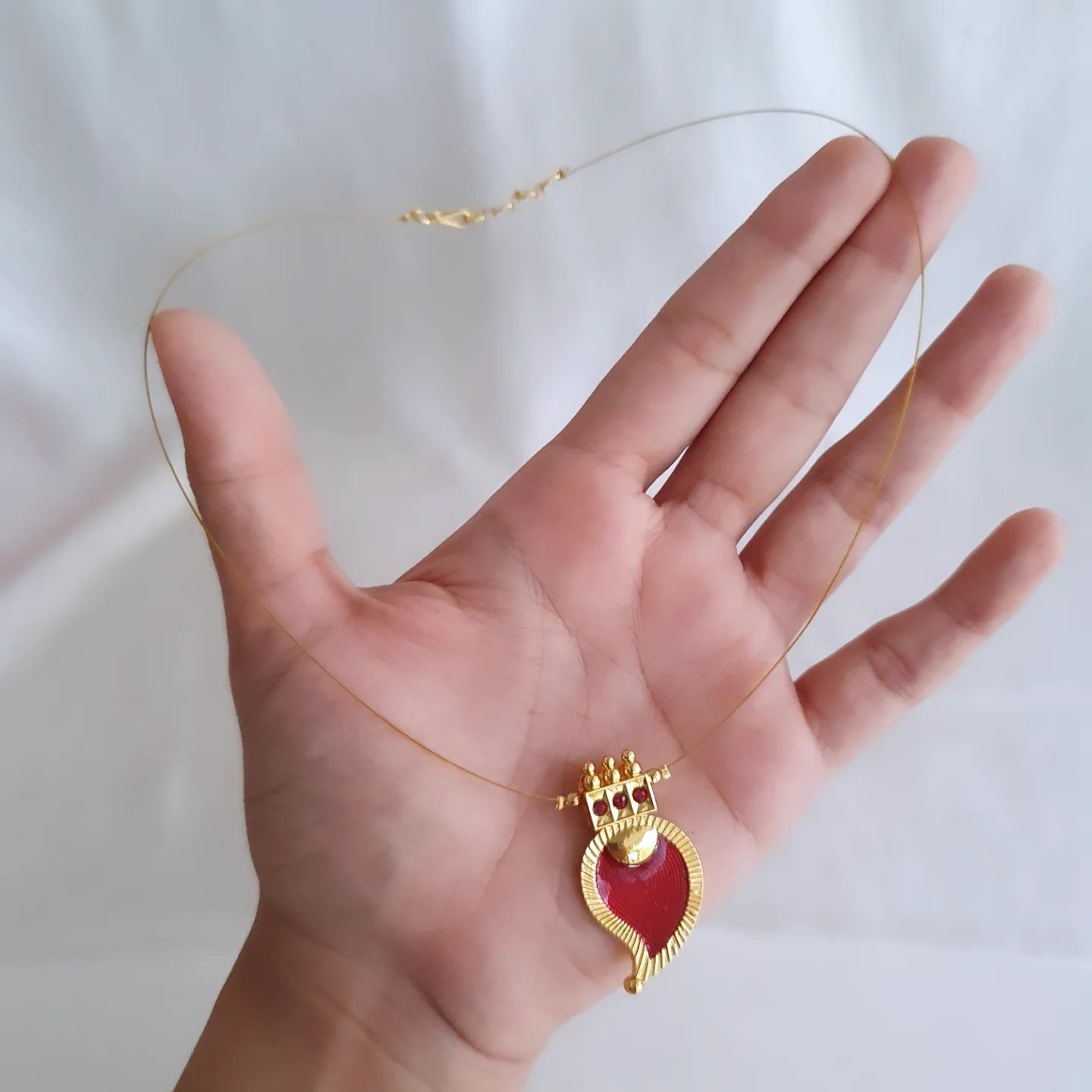 INVISIBLE CHAIN MANGO-A2641 MANGO RED – Online imitation ornaments jewels